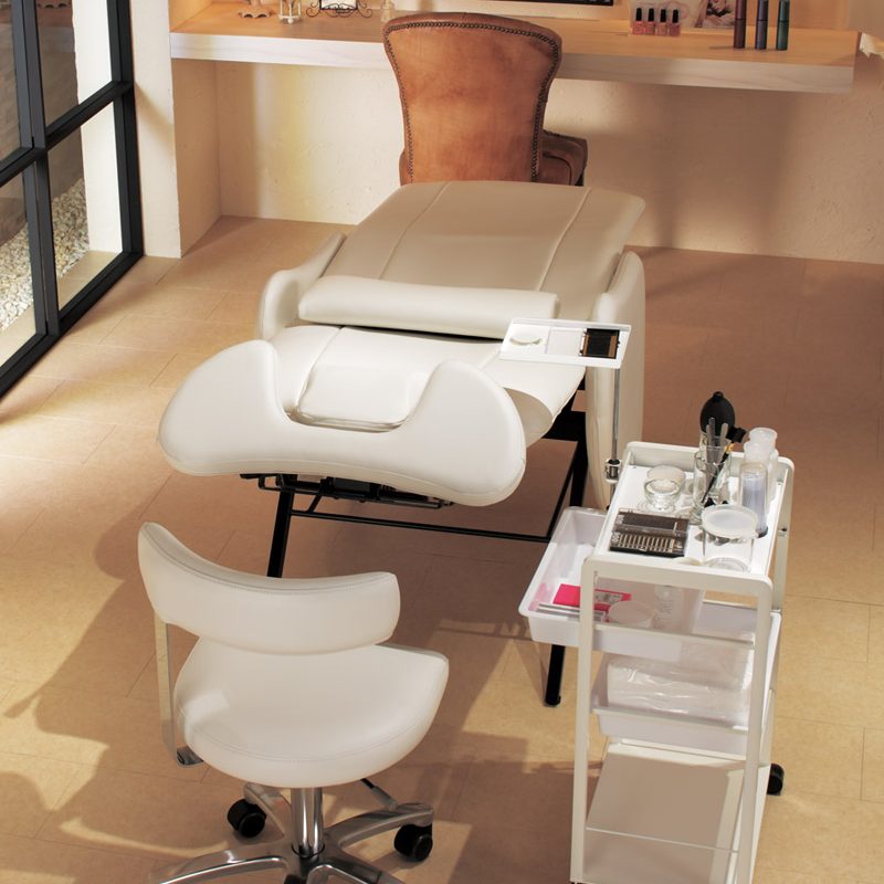 Riche Chair - Eyelash Unit - Takara Belmont Spa & Shampoo